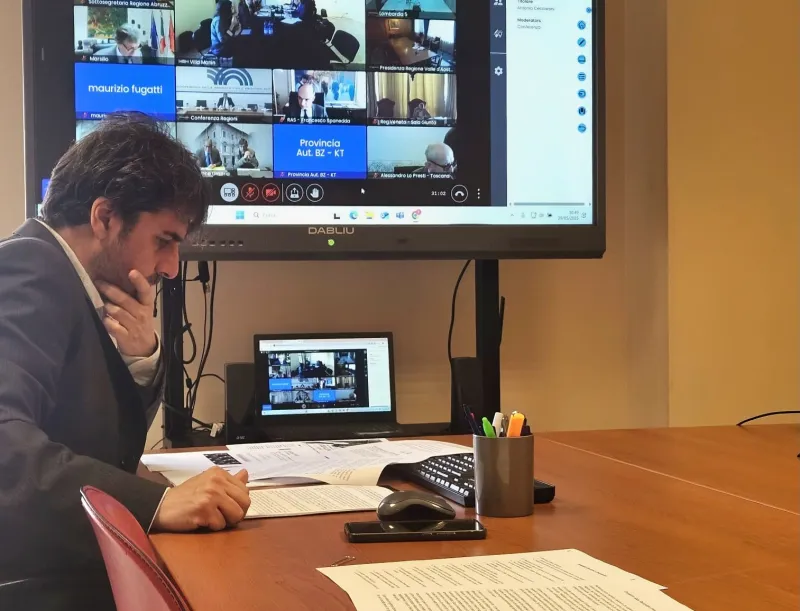 Scuola, l'Umbria dice no al taglio voluto dal Ministero. Barcaioli ...