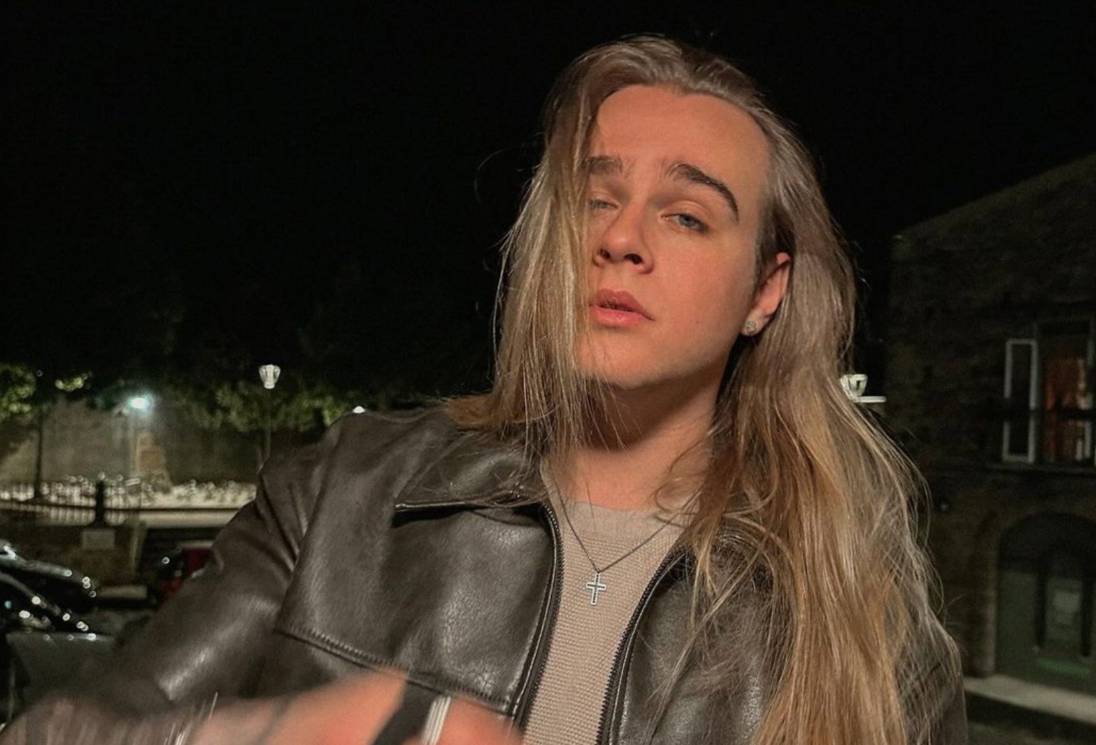 Aaron Cenere: una corsa verso Sanremo Giovani